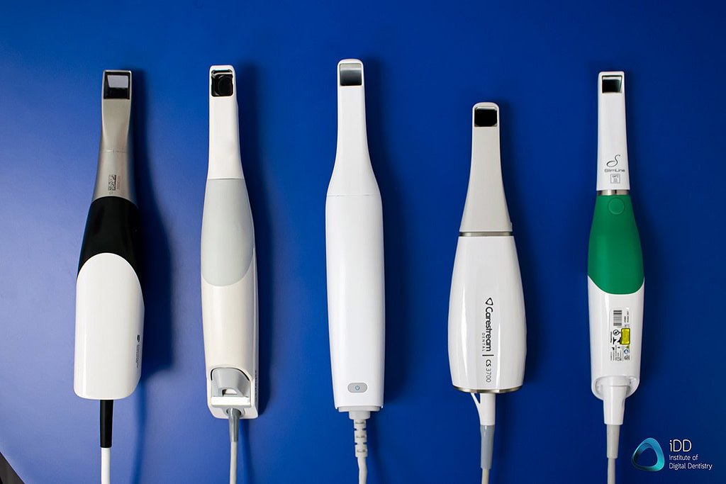 CS 3700 Intraoral Scanner Review | Digital Dentistry Blog | Online Courses