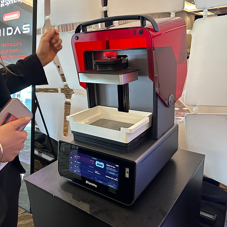 Sprintray Releases Two 3D Printers - Midas and the Pro 2